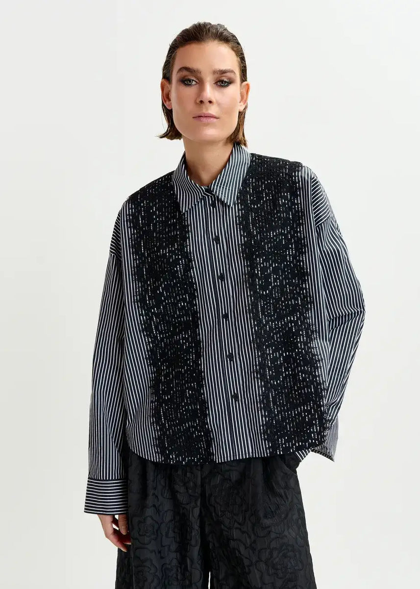 Isan Shirt – Domino Style